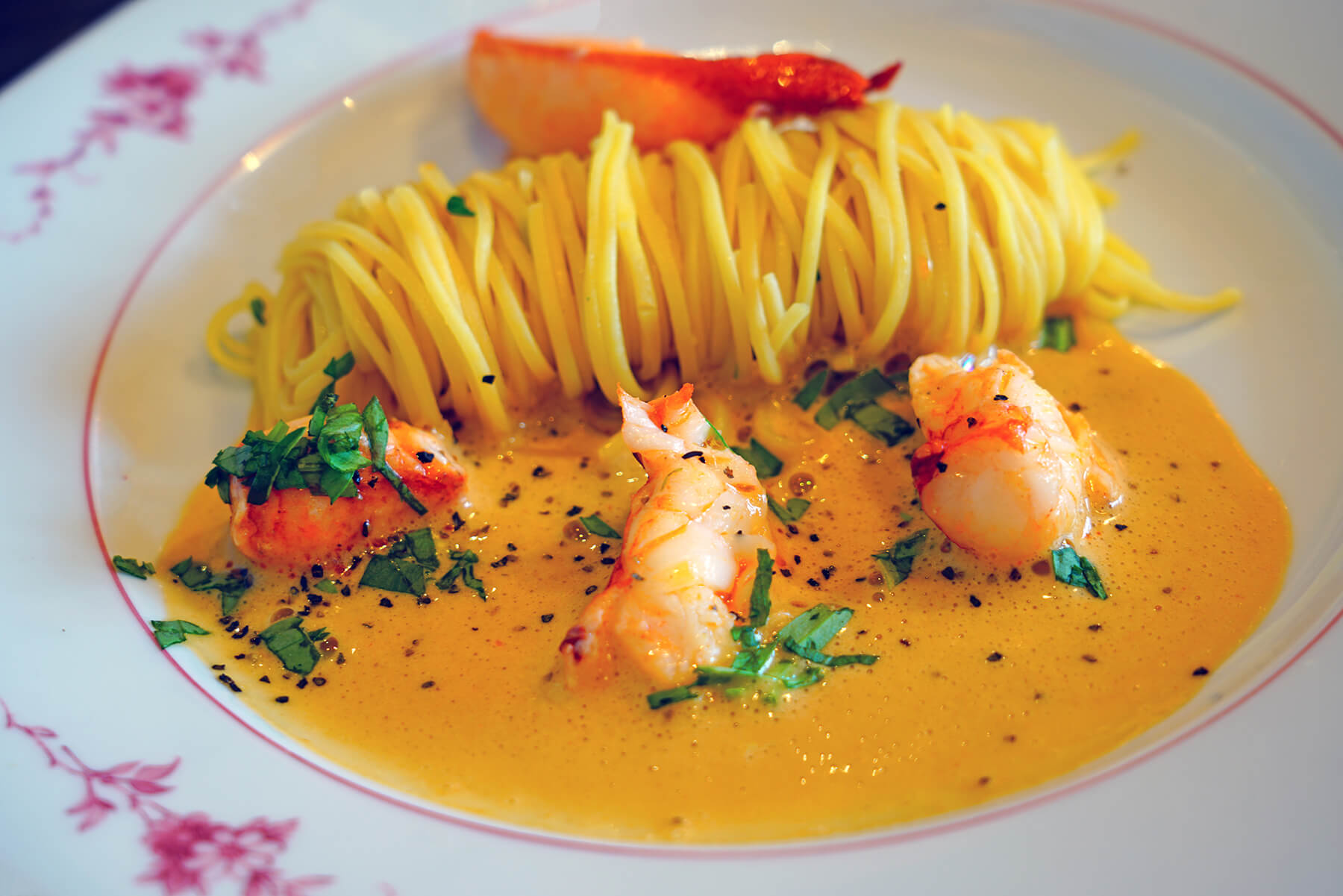 Hienostunut Juusto-hummerikastike | | GB Foods